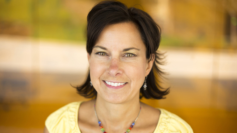 Cindy Finelli Named David C Munson Jr Collegiate Professor Of