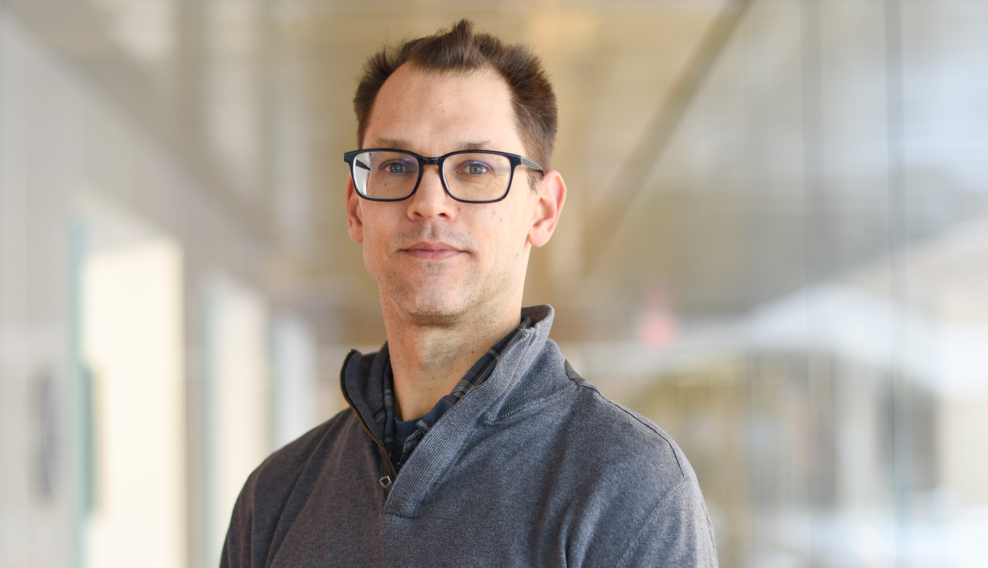 Peter Seiler receives CoE Monroe-Brown Foundation Education Excellence ...